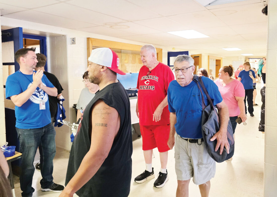 VanDevender Middle School opens doors to public for one final nostalgic look | News, Sports ...